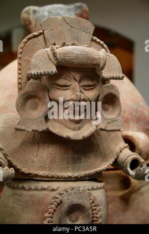 Mayan Clay Sculpture Stock Photo - Alamy