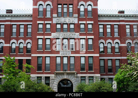Clark University Main building Jonas Clark Hall at 950 Main Street in ...