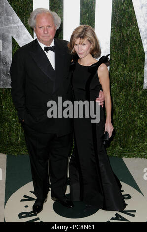 Graydon Carter arriving at the Vanity Fair Oscar Party in Beverly Hills ...
