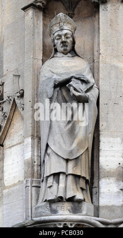 Saint Cera statue on the portal of the Saint Germain l'Auxerrois church ...