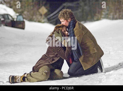 EMILY BLUNT, ASHTON HOLMES, WIND CHILL, 2007 Stock Photo - Alamy
