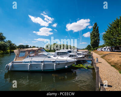 Marina, Benson Waterfront, Benson, Oxfordshire, England, UK, GB Stock ...