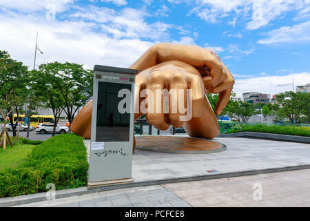 Bronze statue of Gangnam Style famous kpop song by Psy in front of the ...