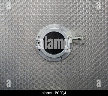 stainless steel tank, vessel closed rounded top manway, manhole door ...