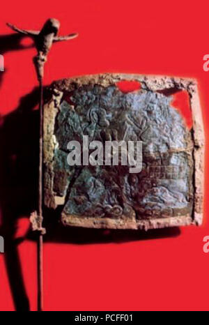 . English: Bronze flag, Shahdad Kerman, Iran فارسی: پرچم برنزی کشف شده ...