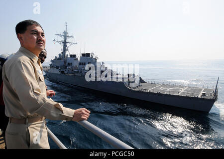 U.S. 7th Fleet Command Master Chief Marcos Sibal hosts a tour for Japan ...