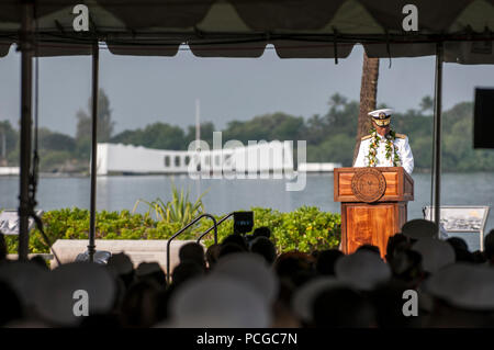 United States Army veterans coming home on the Elgin Victory ship at ...