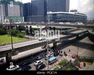 Road intersection in Manila, Philippines, circa in late 1945 Stock ...