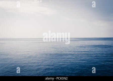 Effect of the deep-ocean environment Stock Photo - Alamy