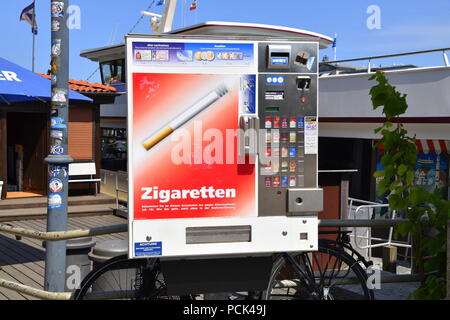 Cigarette vending machine Germany Europe Stock Photo - Alamy
