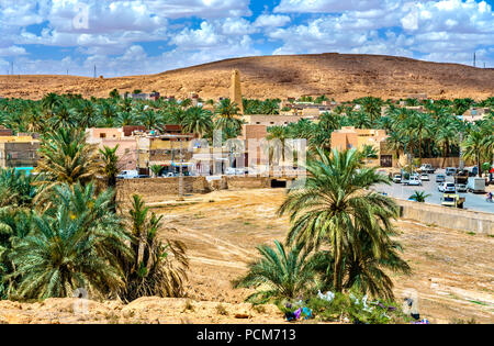 Algeria, Sahara, oasis town of Ghardaia, market, person, Africa, North ...