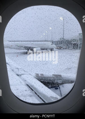 Airplane windows from the outside, at the airport Stock Photo - Alamy