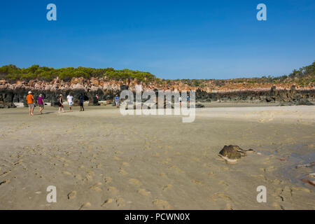 Cruise ship passengers at Langgi Inlet, Collier Bay, Kimberlery ...