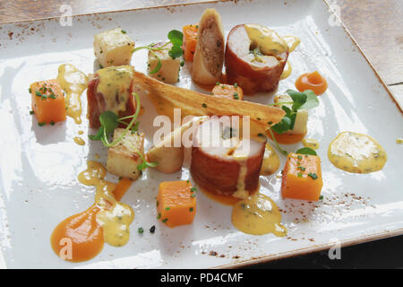 plated chicken main meal Stock Photo - Alamy