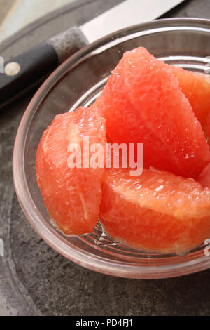 prepared grapefruit segments Stock Photo - Alamy