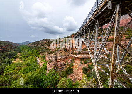 Scenic view of Midgley Bridge and Oak Creek Canyon on Highway 89A near ...