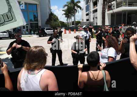 Miami, FL, USA. 7th Aug, 2018. Kathleen Larraz of Miami, takes part in ...