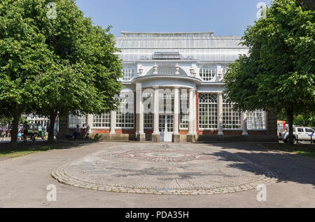 Butterfly House Williamson Park Lancaster Stock Photo - Alamy