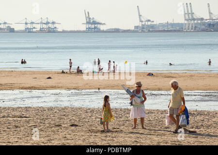 The beach (Plage du Butin) in the Seine estuary at Honfleur, Normandy ...