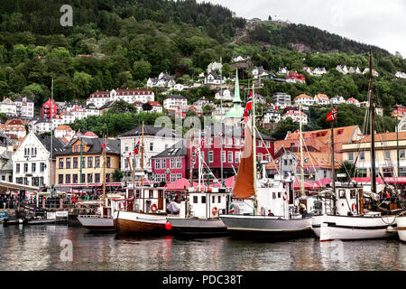 Fisketorget, Fish Market, Bergen, Norway, Scandinavia, Europe Stock ...