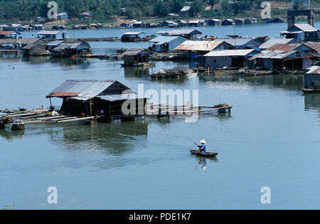 La Nga floating village on Tri An Lake near Ho Chi Minh City, Vietnam ...