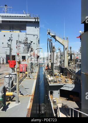 T-AKR-300 USNS BOB HOPE, A BOB HOPE CLASS VEHICLE CARGO SHIP OF THE ...