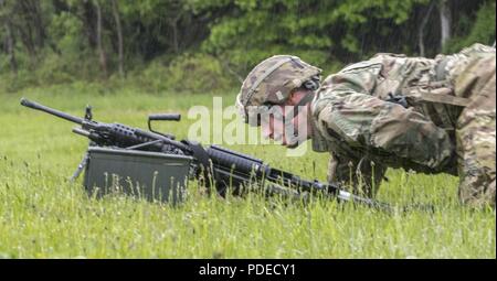 Soldiers compete in the M249 Squad Automatic Weapon where troops mount ...