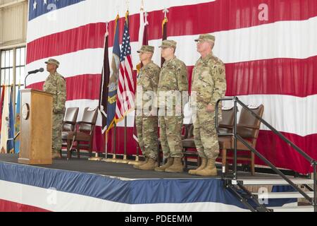 MG Lee of the 3rd MCDS and COL Reed of the 411th Hospital Center ...