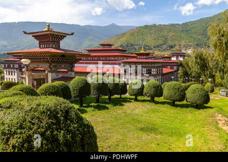 Kingdom of Bhutan, royal palace in Bhutan Stock Photo - Alamy