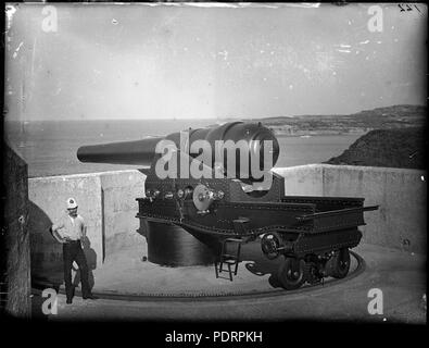 The RML 10-inch gun at Middle Head is a historic piece of military ...