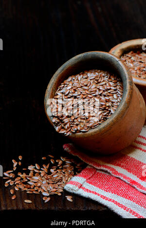 Common Flax (Linum usitatissimum), seeds studio picture Stock Photo - Alamy