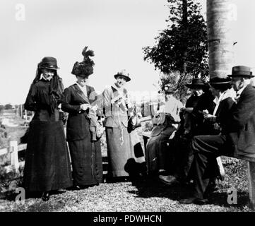 1 163703 Knitting socks for soldiers Stock Photo - Alamy