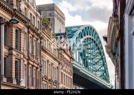 Tyne Bridge with Traditional Architecture, City of Newcastle upon Tyne ...