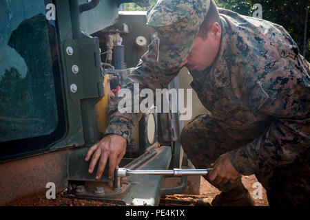 A U.S. Marine Corps John Deere Tractor/Rubber Tired/Articulated ...
