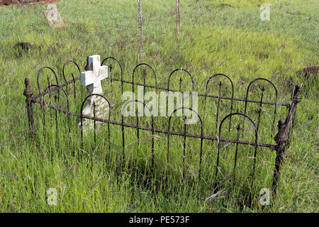 Early pioneer graves in the cemetery at Georgetown, an Outback town in ...