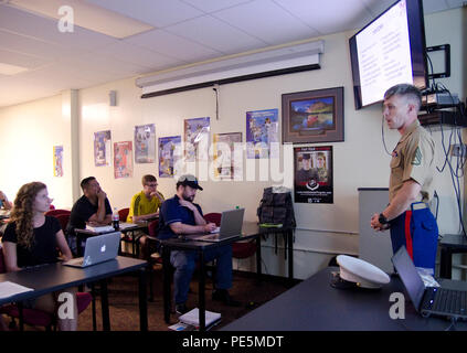 Marine Security Guard (MSG) students with Marine Corps Embassy Security ...