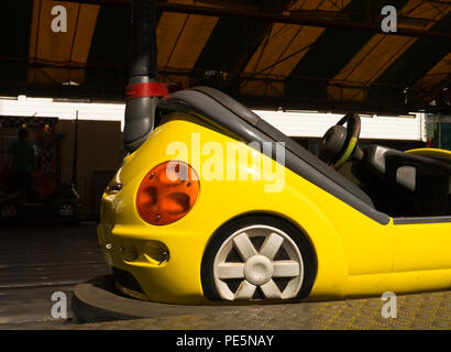 Vintage 1950's 'bumper car' ( Dodgem ) fairground ride at Dingles ...