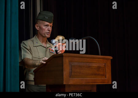 The 5TH Marine Expeditionary Brigade (MEB) color guard march on the ...