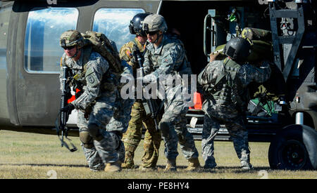 SAN ANTONIO (Oct. 28, 2015) Hospital Corpsman 1st Class Tristan ...