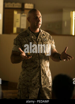 Richard Petty speaks to military service prior to a NASCAR Cup Series ...
