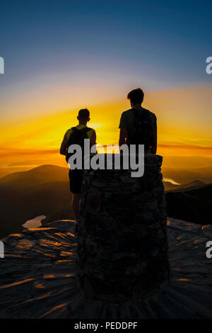 The trig point at the summit of Mount Snowdon in Wales Stock Photo - Alamy