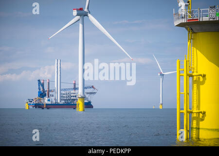 A2Sea's jack-up installation vessel, Sea Installer, on the Race Bank ...