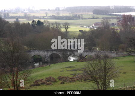 Teston Bridge crossing the River Medway between Maidstone and ...