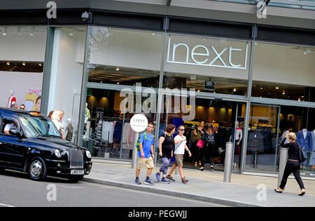 The entrance to One New Change shopping centre London Stock Photo - Alamy
