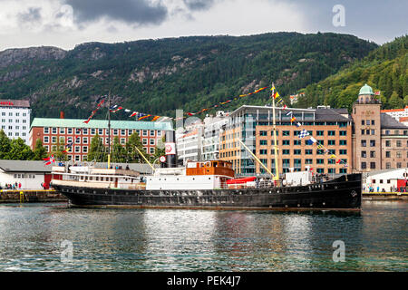 Veteran passenger ship Stord I (b.1913) arriving and berthing in the ...