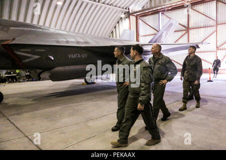 Maj. Gen. Michael Rocco, left, commanding general of 3rd Marine ...