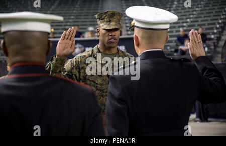 Marine Maj. Gen. James Bierman, the commanding general of the Marine ...