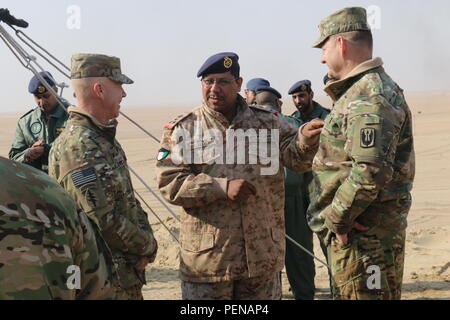 The 185th Theater Aviation Brigade commander, Ronald Beckham, and 40th ...