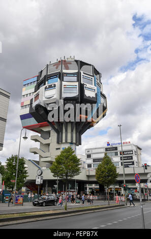 Bierpinsel, Schlossstrasse, Steglitz, Berlin, Germany / Schlossturm ...