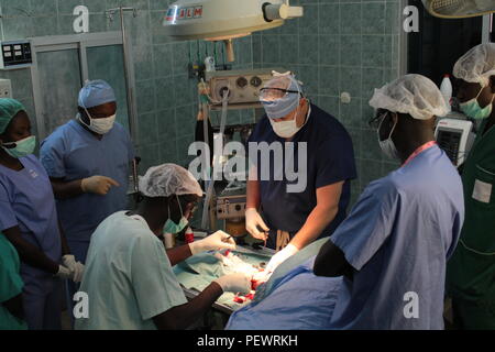 U.S. Army Surgeons from the 399th Combat Support Hospital conduct ...